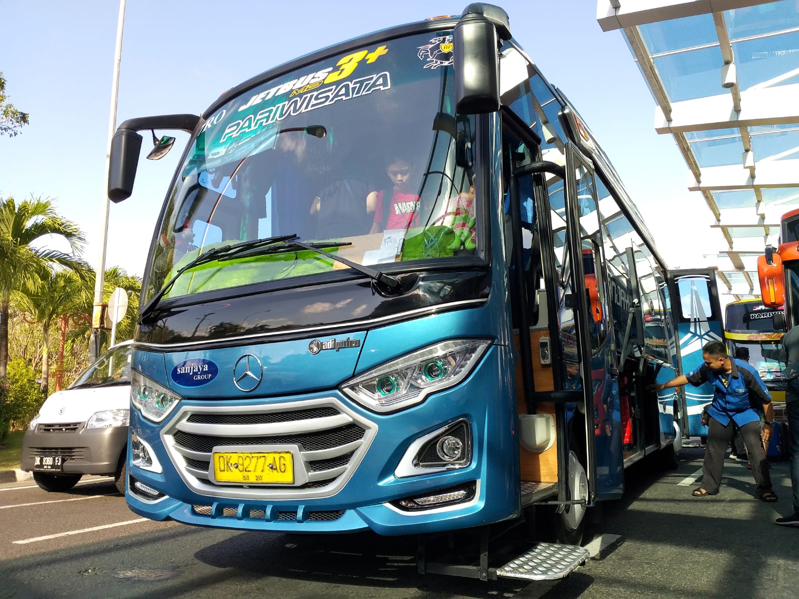 Sewa Bus Medium 35 Seater - Paket Tour Bali - Paket Wisata Bali - Paket ...